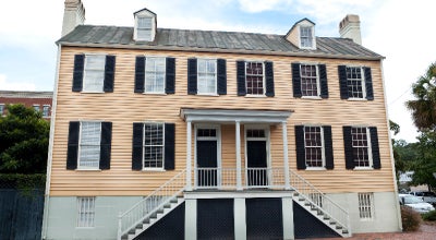 What Is A Townhouse? Everything You Need To Know | Bankrate