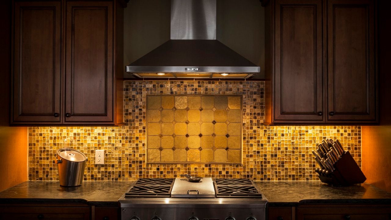 AJ Dellinger | Bankrate.com - Compare mortgage, refinance, insurance ...