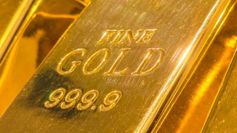Gold IRA: What It Is And How It Works | Bankrate
