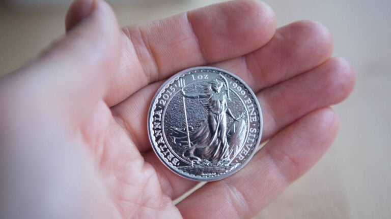 Gold Vs. Silver: Which Is The Better Investment? | Bankrate