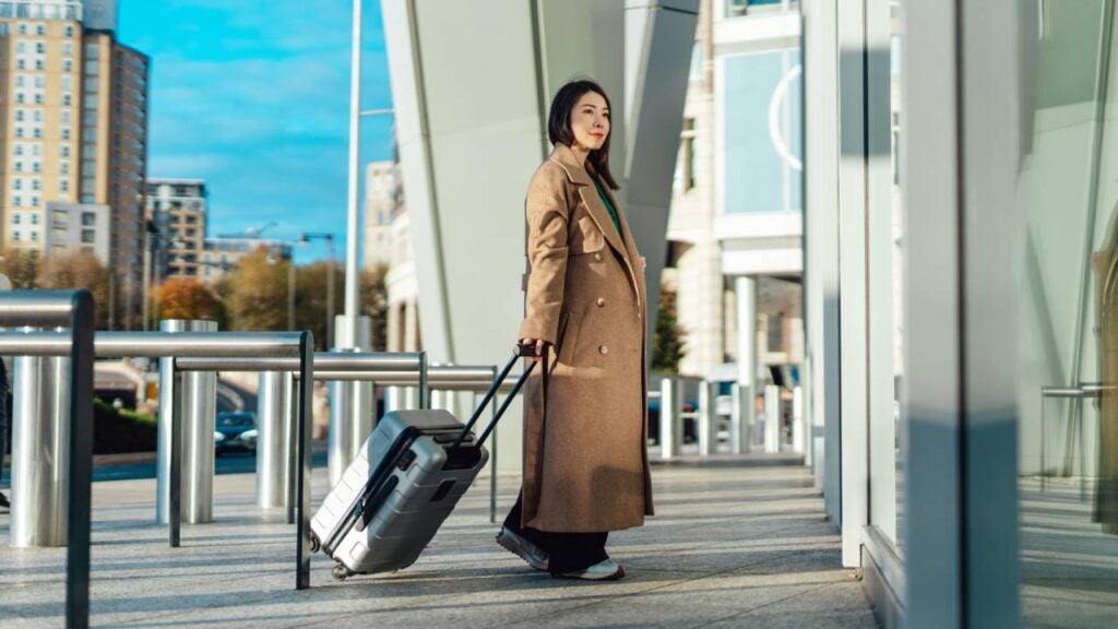 Guide To The American Express Global Lounge Collection | Bankrate